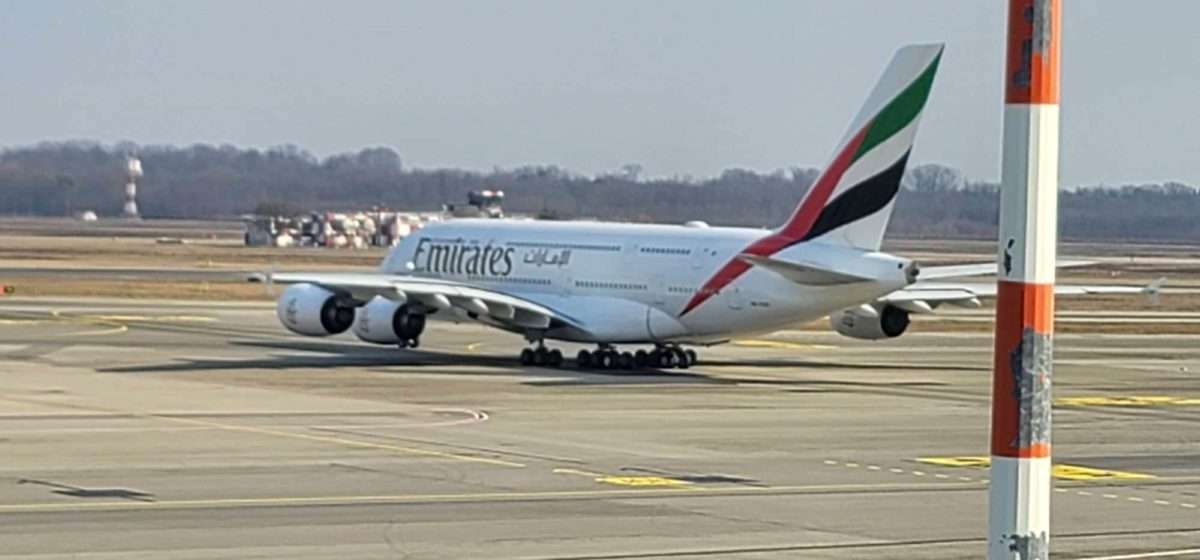 First Class & / Business Class Fares: Save Up to 40% - Desmo Travel